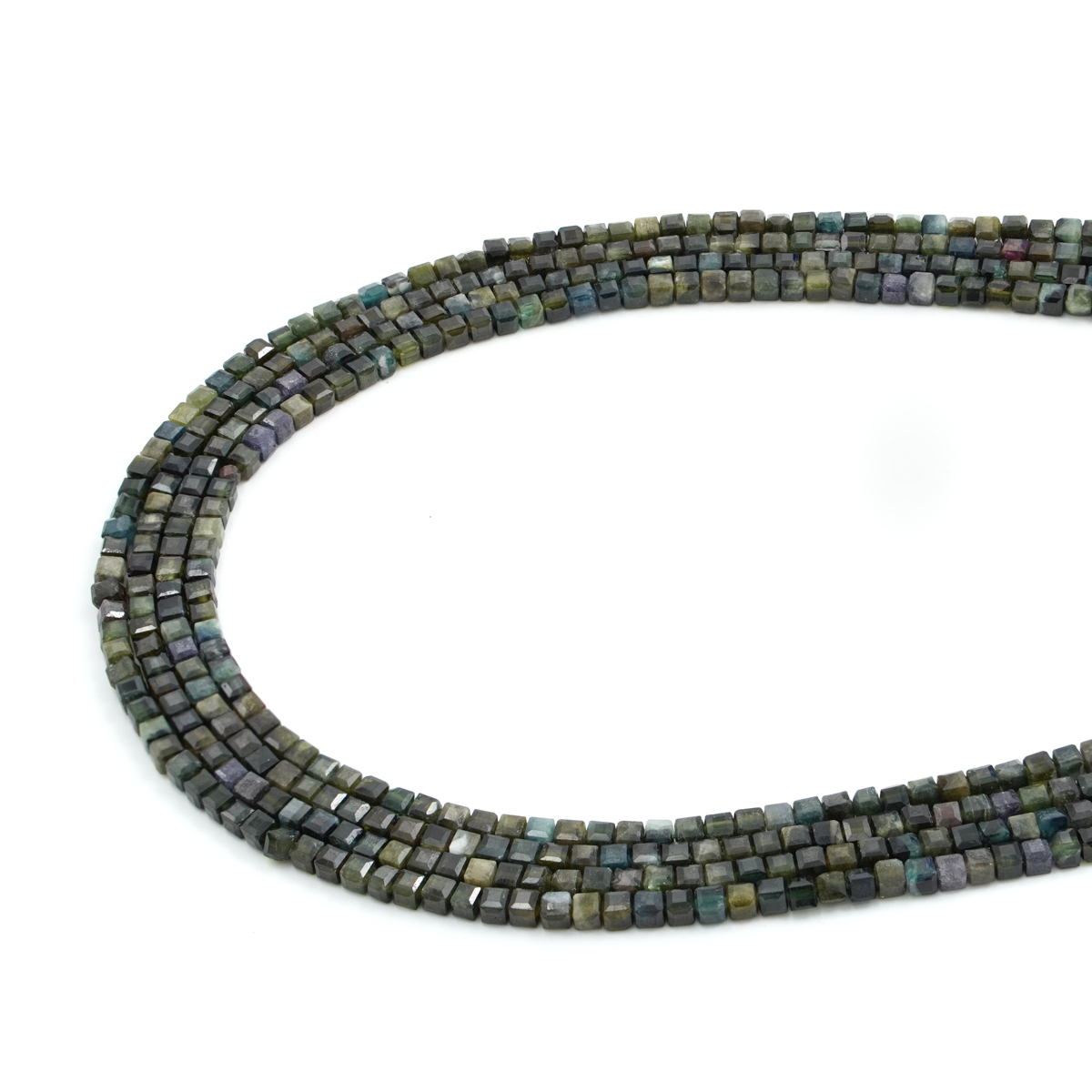 Tormalina Verde fili cubi sfaccettati 4mm - Pietre dure, Tormalina ...